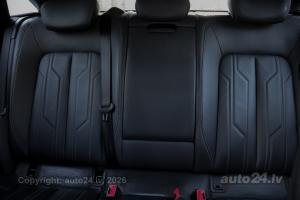 Grey Audi E-Tron 2021 in Tallinn, with an engine capacity of 0.00 L and mileage of 170 thousand km for 24500 €, photo 20 on AUTOMOTO.COM.LV