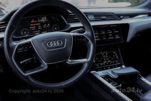 Grey Audi E-Tron 2021 in Tallinn, with an engine capacity of 0.00 L and mileage of 170 thousand km for 24500 €, photo 21 on AUTOMOTO.COM.LV