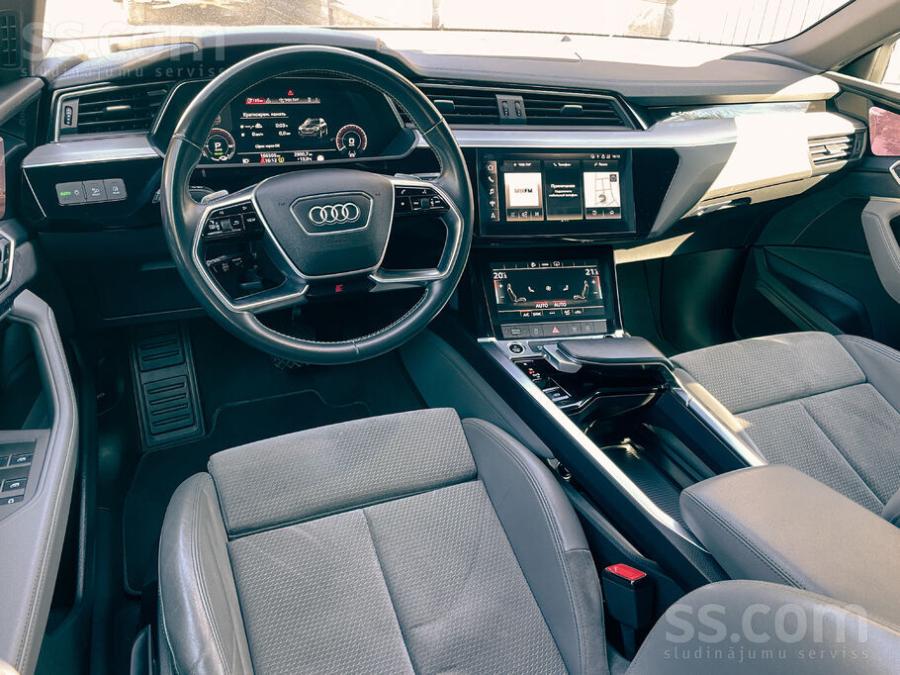 Grey Audi E-Tron 2021 in Jelgava, with an engine capacity of 0.00 L and mileage of 166 thousand km for 23500 €, photo 9 on AUTOMOTO.COM.LV