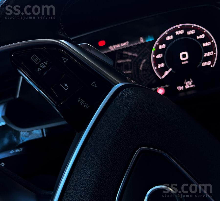 Grey Audi E-Tron 2021 in Jelgava, with an engine capacity of 0.00 L and mileage of 166 thousand km for 23500 €, photo 13 on AUTOMOTO.COM.LV