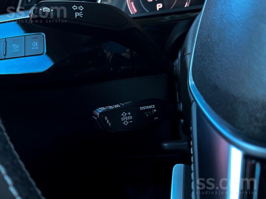 Grey Audi E-Tron 2021 in Jelgava, with an engine capacity of 0.00 L and mileage of 166 thousand km for 23500 €, photo 15 on AUTOMOTO.COM.LV