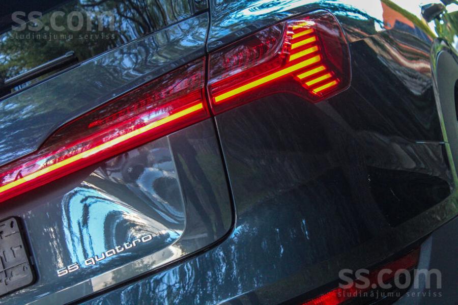 Grey Audi E-Tron 2021 in Jelgava, with an engine capacity of 0.00 L and mileage of 166 thousand km for 23500 €, photo 31 on AUTOMOTO.COM.LV