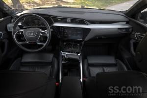 Pelēks Audi E-Tron 2021 Jelgava, ar dzinēja tilpumu 0.00 L un nobraukumu 167 tūkst. km par 26500 €, foto 13 vietnē AUTOMOTO.COM.LV