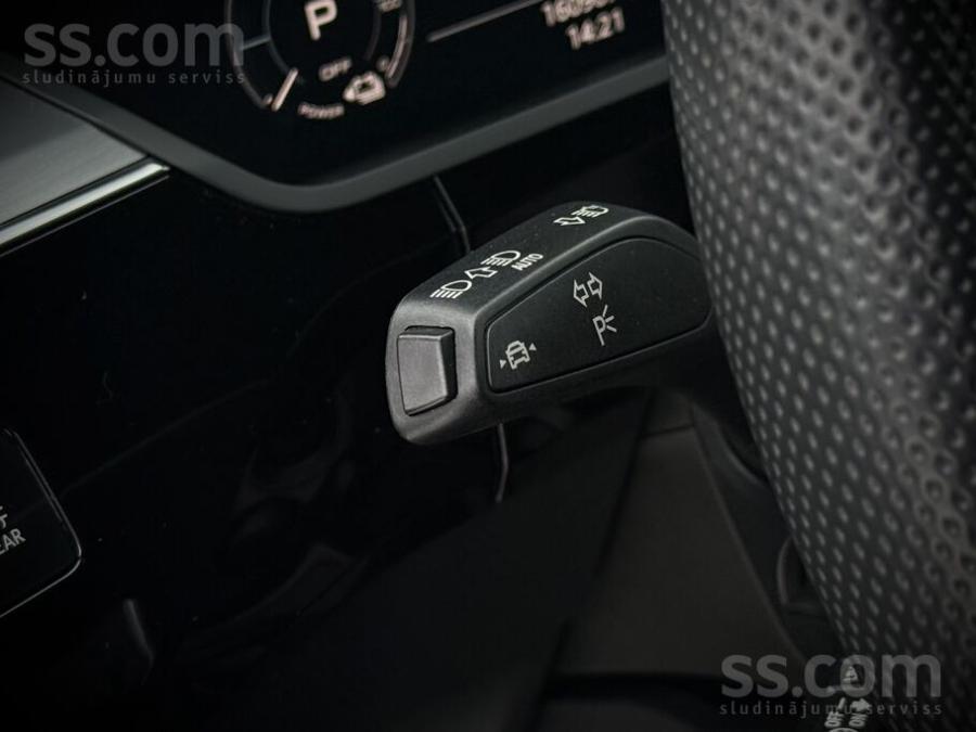 Pelēks Audi E-Tron 2021 Tukums, ar dzinēja tilpumu 0.00 L un nobraukumu 160 tūkst. km par 25990 €, foto 17 vietnē AUTOMOTO.COM.LV