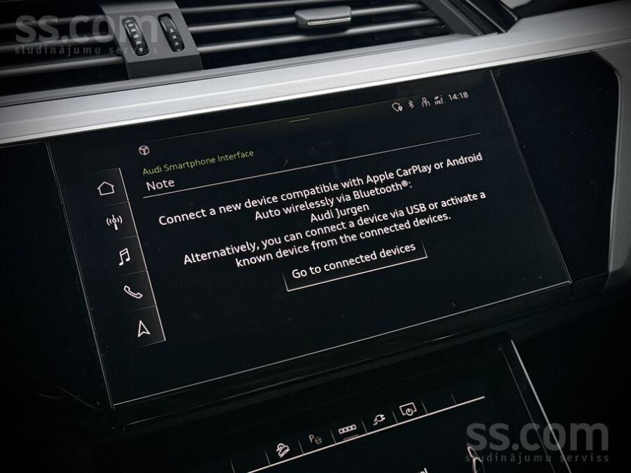 Pelēks Audi E-Tron 2021 Tukums, ar dzinēja tilpumu 0.00 L un nobraukumu 160 tūkst. km par 25990 €, foto 23 vietnē AUTOMOTO.COM.LV