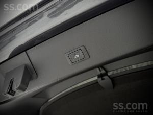 Pelēks Audi E-Tron 2021 Tukums, ar dzinēja tilpumu 0.00 L un nobraukumu 160 tūkst. km par 25990 €, foto 26 vietnē AUTOMOTO.COM.LV