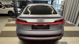 Grey Audi E-Tron 2021 in Riga, with an engine capacity of 0.00 L and mileage of 87 thousand km for 27990 €, photo 10 on AUTOMOTO.COM.LV