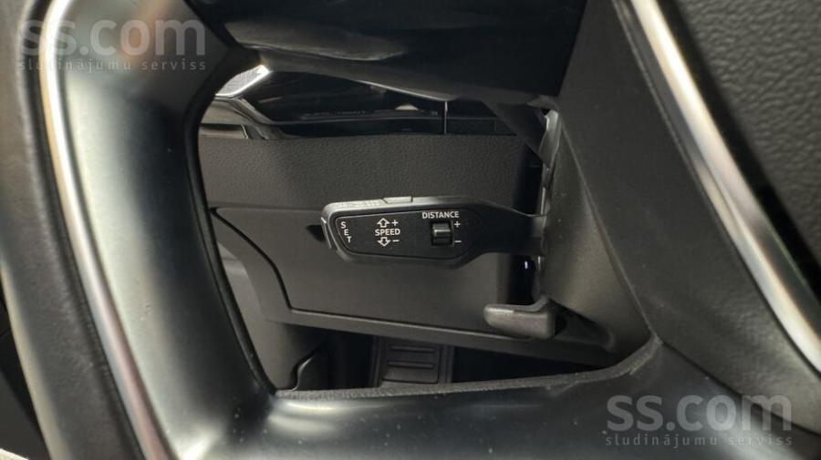 Grey Audi E-Tron 2021 in Riga, with an engine capacity of 0.00 L and mileage of 87 thousand km for 27990 €, photo 25 on AUTOMOTO.COM.LV