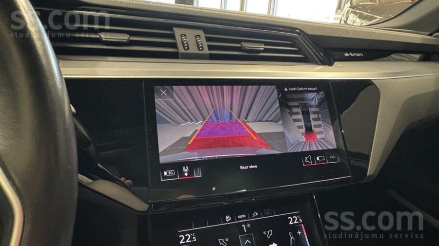 Grey Audi E-Tron 2021 in Riga, with an engine capacity of 0.00 L and mileage of 87 thousand km for 27990 €, photo 27 on AUTOMOTO.COM.LV
