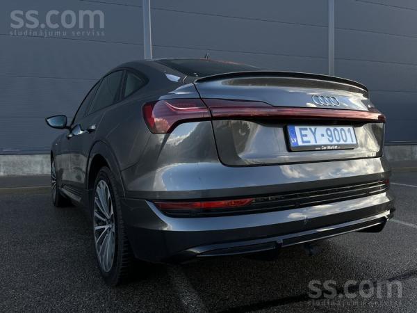 Pelēks Audi E-Tron 2021 Rīga, ar dzinēja tilpumu 0.00 L un nobraukumu 141 tūkst. km par 27990 €, foto 3 vietnē AUTOMOTO.COM.LV