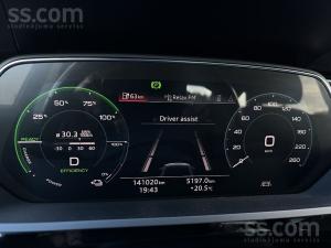Pelēks Audi E-Tron 2021 Rīga, ar dzinēja tilpumu 0.00 L un nobraukumu 141 tūkst. km par 27990 €, foto 23 vietnē AUTOMOTO.COM.LV