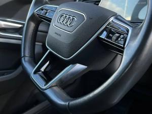 Pelēks Audi E-Tron 2021 Rīga, ar dzinēja tilpumu 0.00 L un nobraukumu 141 tūkst. km par 27990 €, foto 21 vietnē AUTOMOTO.COM.LV