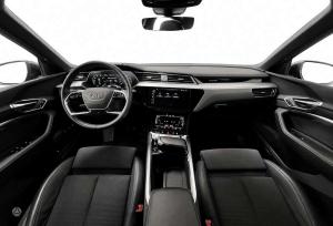 Серый Ауди E-Tron 2021 в Каунас, объемом двигателя 0.00 л и пробегом 93 тыс. км за 23500 €, фото 8 на AUTOMOTO.COM.LV