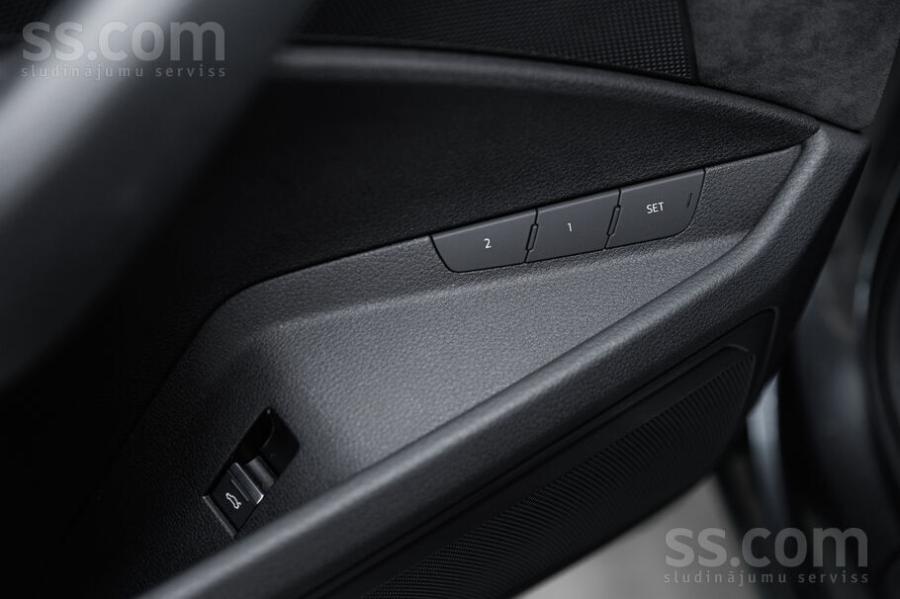 Grey Audi E-Tron 2021 in Riga, with an engine capacity of 0.00 L and mileage of 90 thousand km for 27900 €, photo 26 on AUTOMOTO.COM.LV