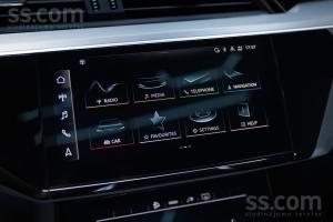 Grey Audi E-Tron 2021 in Riga, with an engine capacity of 0.00 L and mileage of 90 thousand km for 27900 €, photo 32 on AUTOMOTO.COM.LV