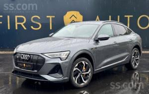 Серый Ауди E-Tron 2021 в Тукумс, объемом двигателя 0.00 л и пробегом 98 тыс. км за 35990 €, фото  на AUTOMOTO.COM.LV