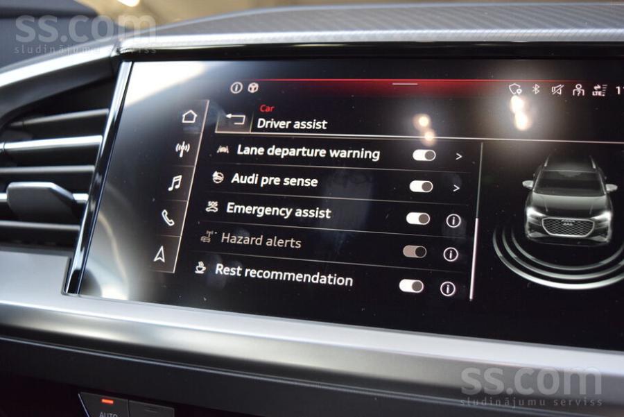 Grey Audi E-Tron 2021 in Riga, with an engine capacity of 0.00 L and mileage of 87 thousand km for 29900 €, photo 9 on AUTOMOTO.COM.LV