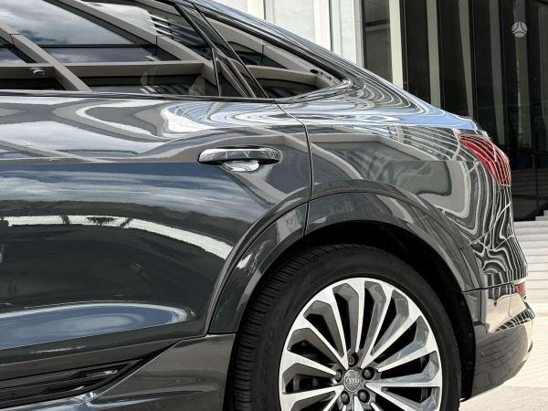 Серый Ауди E-Tron 2021 в Вильнюс, объемом двигателя 0.00 л и пробегом 130 тыс. км за 25790 €, фото 3 на AUTOMOTO.COM.LV