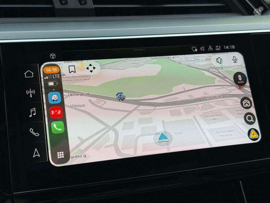 Pelēks Audi E-Tron 2021 Viļņa, ar dzinēja tilpumu 0.00 L un nobraukumu 130 tūkst. km par 25790 €, foto 16 vietnē AUTOMOTO.COM.LV