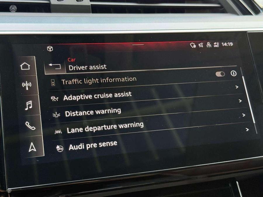 Pelēks Audi E-Tron 2021 Viļņa, ar dzinēja tilpumu 0.00 L un nobraukumu 130 tūkst. km par 25790 €, foto 18 vietnē AUTOMOTO.COM.LV