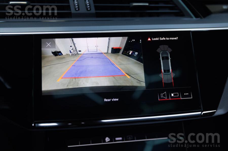 Pelēks Audi E-Tron 2021 Rīga, ar dzinēja tilpumu 0.00 L un nobraukumu 111 tūkst. km par 31990 €, foto 28 vietnē AUTOMOTO.COM.LV