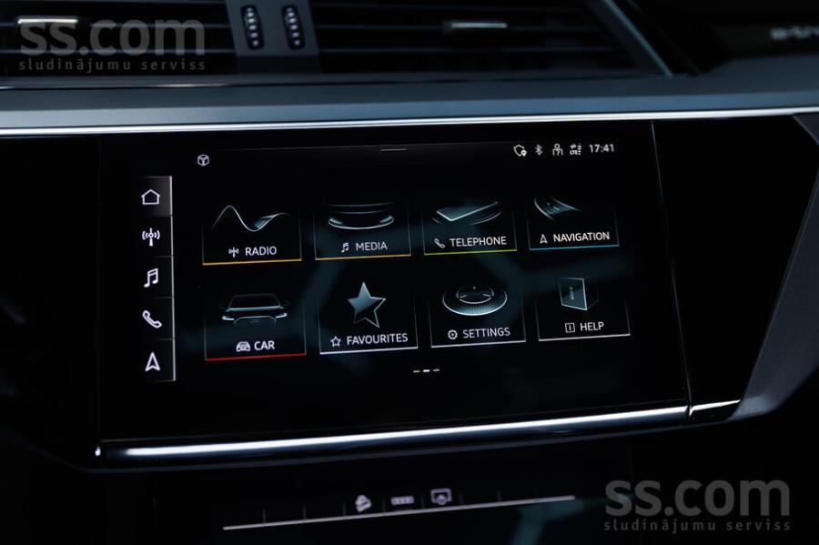 Pelēks Audi E-Tron 2021 Rīga, ar dzinēja tilpumu 0.00 L un nobraukumu 111 tūkst. km par 31990 €, foto 29 vietnē AUTOMOTO.COM.LV
