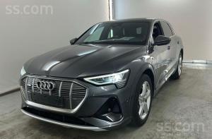 Pelēks Audi E-Tron 2021 Rīga, ar dzinēja tilpumu 0.00 L un nobraukumu 125 tūkst. km par 25400 €, foto  vietnē AUTOMOTO.COM.LV