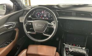 Pelēks Audi E-Tron 2021 Rīga, ar dzinēja tilpumu 0.00 L un nobraukumu 125 tūkst. km par 25400 €, foto 8 vietnē AUTOMOTO.COM.LV