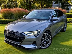Pelēks Audi E-Tron 2021 Jūrmala, ar dzinēja tilpumu 0.00 L un nobraukumu 116 tūkst. km par 28500 €, foto  vietnē AUTOMOTO.COM.LV