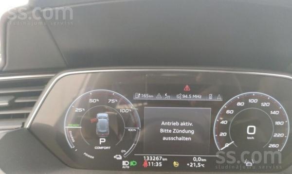 Audi E-Tron 2021 Rīga vietnē Pelēks Audi E-Tron 2021 Rīga, ar dzinēja tilpumu 0.00 L un nobraukumu 133 tūkst. km par 30555 €, foto 7 vietnē AUTOMOTO.COM.LV