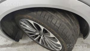 Grey Audi E-Tron 2021 in Riga, with an engine capacity of 0.00 L and mileage of 133 thousand km for 30555 €, photo 10 on AUTOMOTO.COM.LV