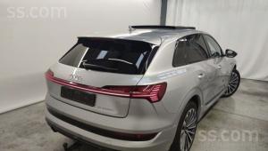 Grey Audi E-Tron 2021 in Riga, with an engine capacity of 0.00 L and mileage of 133 thousand km for 30555 €, photo 12 on AUTOMOTO.COM.LV