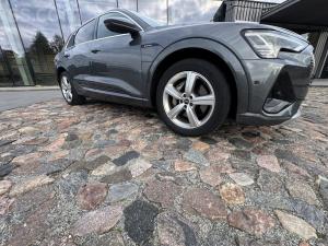 Grey Audi E-Tron 2021 in Riga, with an engine capacity of 0.00 L and mileage of 125 thousand km for 24777 €, photo  on AUTOMOTO.COM.LV