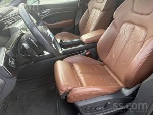 Grey Audi E-Tron 2021 in Riga, with an engine capacity of 0.00 L and mileage of 125 thousand km for 24777 €, photo 14 on AUTOMOTO.COM.LV