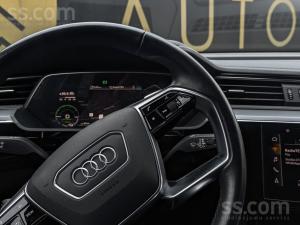 Grey Audi E-Tron 2022 in Tukums, with an engine capacity of 0.00 L and mileage of 143 thousand km for 31500 €, photo 14 on AUTOMOTO.COM.LV