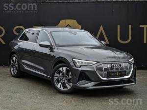 Grey Audi E-Tron 2022 in Tukums, with an engine capacity of 0.00 L and mileage of 143 thousand km for 31500 €, photo 34 on AUTOMOTO.COM.LV