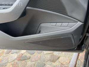 Grey Audi E-Tron 2022 in Riga, with an engine capacity of 0.00 L and mileage of 129 thousand km for 26850 €, photo 25 on AUTOMOTO.COM.LV