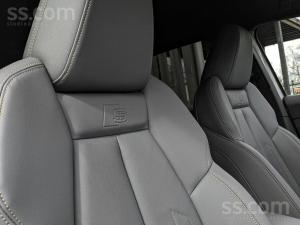 Grey Audi E-Tron 2022 in Tukums, with an engine capacity of 0.00 L and mileage of 97 thousand km for 29990 €, photo 10 on AUTOMOTO.COM.LV
