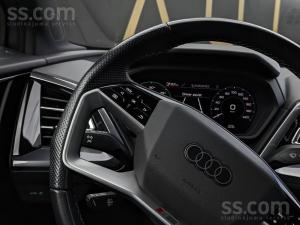 Grey Audi E-Tron 2022 in Tukums, with an engine capacity of 0.00 L and mileage of 97 thousand km for 29990 €, photo 15 on AUTOMOTO.COM.LV