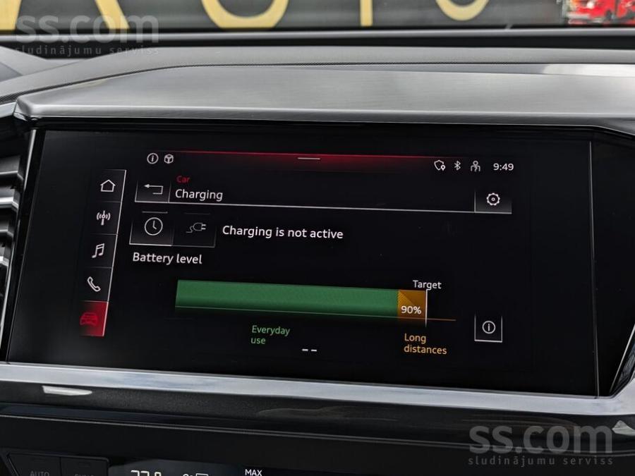 Grey Audi E-Tron 2022 in Tukums, with an engine capacity of 0.00 L and mileage of 97 thousand km for 29990 €, photo 18 on AUTOMOTO.COM.LV