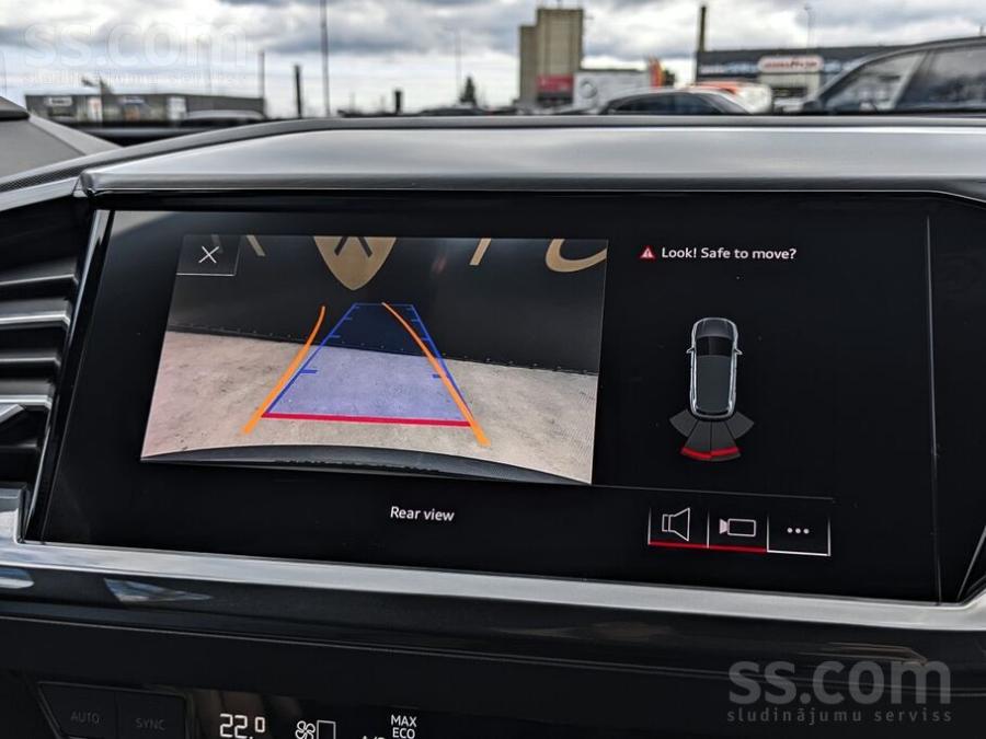 Grey Audi E-Tron 2022 in Tukums, with an engine capacity of 0.00 L and mileage of 97 thousand km for 29990 €, photo 19 on AUTOMOTO.COM.LV