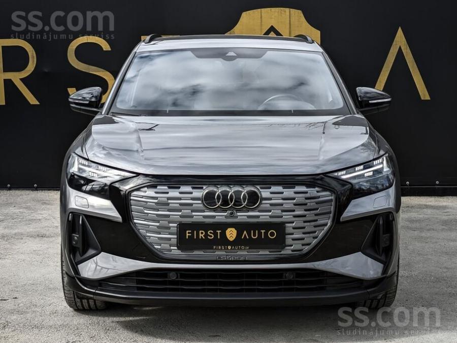 Grey Audi E-Tron 2022 in Tukums, with an engine capacity of 0.00 L and mileage of 97 thousand km for 29990 €, photo 28 on AUTOMOTO.COM.LV
