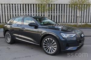 Pelēks Audi E-Tron 2022 Rīga, ar dzinēja tilpumu 0.00 L un nobraukumu 129 tūkst. km par 26900 €, foto  vietnē AUTOMOTO.COM.LV