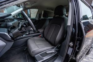 Grey Audi E-Tron 2022 in Riga, with an engine capacity of 0.00 L and mileage of 77 thousand km for 27900 €, photo 19 on AUTOMOTO.COM.LV
