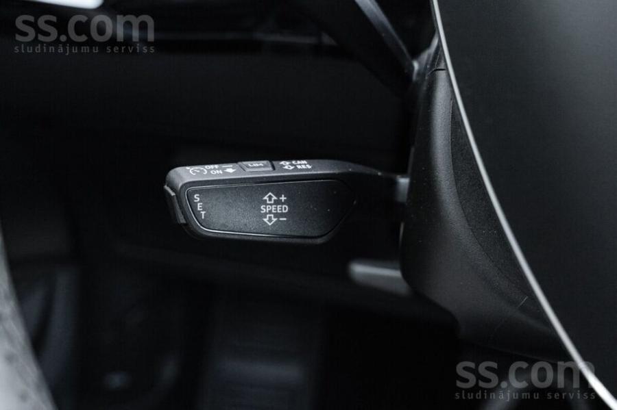 Grey Audi E-Tron 2022 in Riga, with an engine capacity of 0.00 L and mileage of 60 thousand km for 35600 €, photo 12 on AUTOMOTO.COM.LV