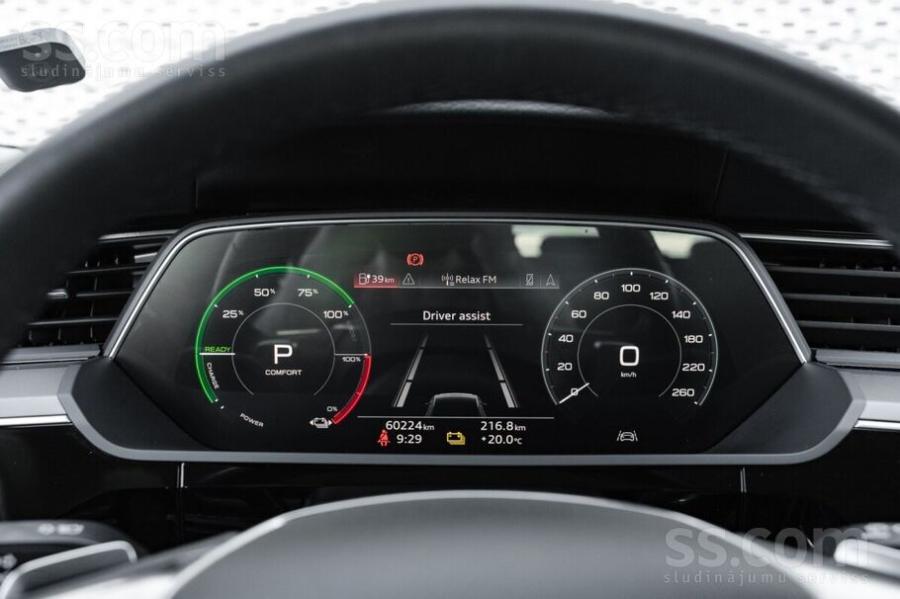 Grey Audi E-Tron 2022 in Riga, with an engine capacity of 0.00 L and mileage of 60 thousand km for 35600 €, photo 15 on AUTOMOTO.COM.LV