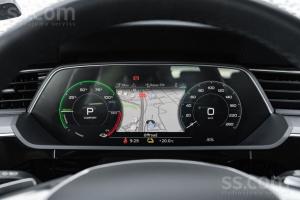 Grey Audi E-Tron 2022 in Riga, with an engine capacity of 0.00 L and mileage of 60 thousand km for 35600 €, photo 16 on AUTOMOTO.COM.LV