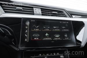 Grey Audi E-Tron 2022 in Riga, with an engine capacity of 0.00 L and mileage of 60 thousand km for 35600 €, photo 20 on AUTOMOTO.COM.LV