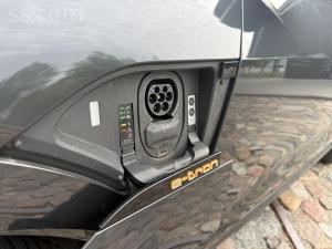 Grey Audi E-Tron 2022 in Riga, with an engine capacity of 0.00 L and mileage of 129 thousand km for 26555 €, photo 12 on AUTOMOTO.COM.LV