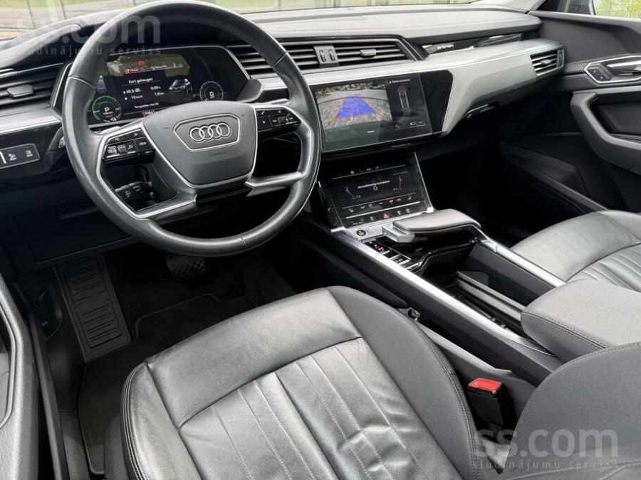 Grey Audi E-Tron 2022 in Riga, with an engine capacity of 0.00 L and mileage of 129 thousand km for 26555 €, photo 13 on AUTOMOTO.COM.LV
